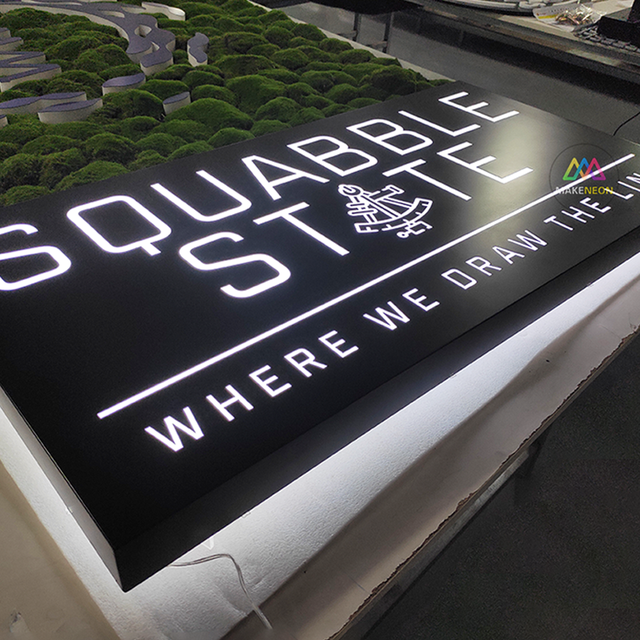 Metal Illuminated Light Box Sign for Shops, Salons, Lobby & Commercial ...